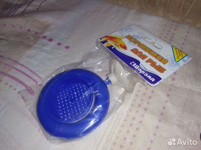 Кормушка для рыб