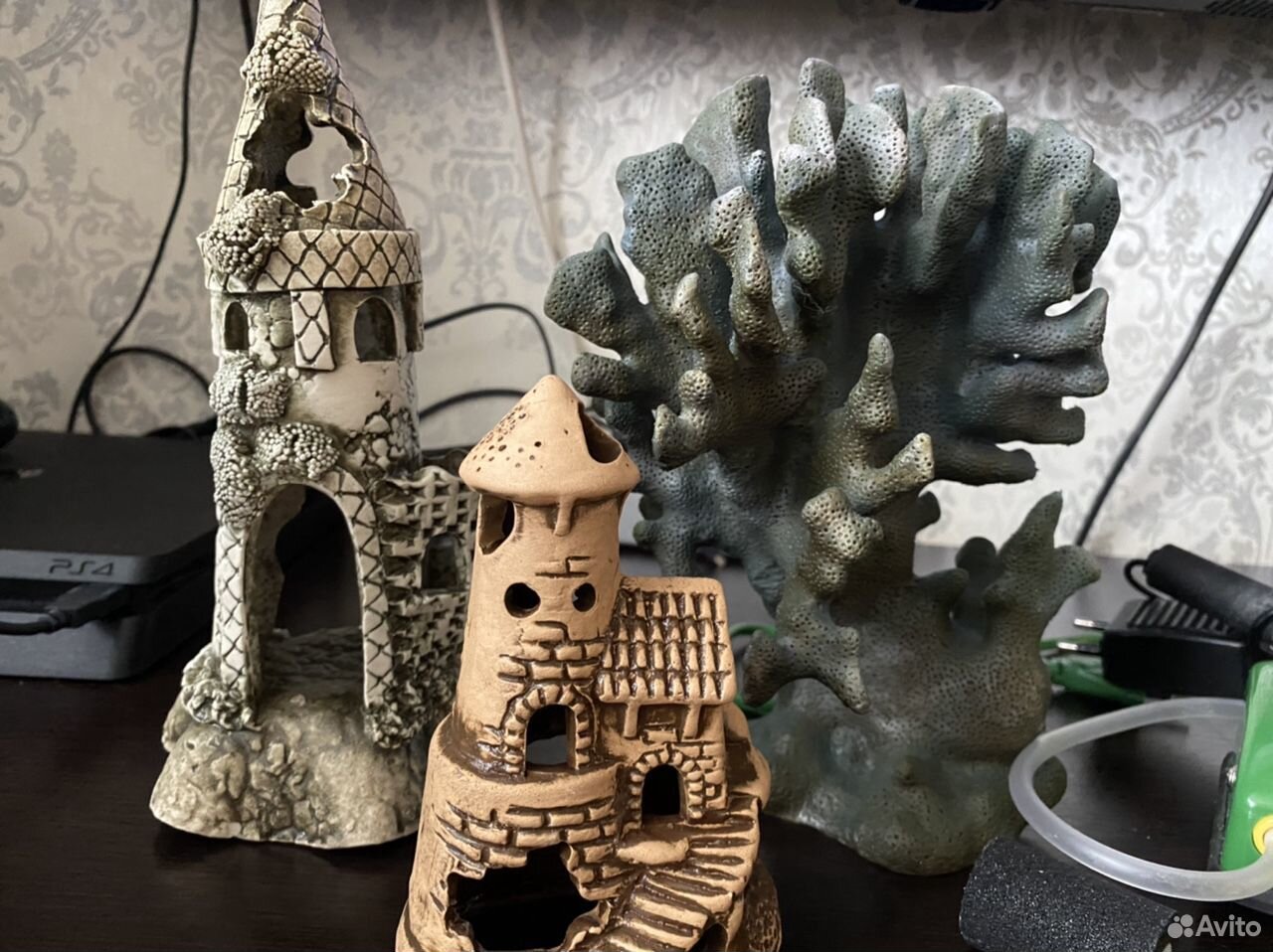 Атрибутика для аквариума